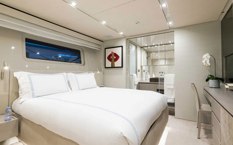 HALCYON yacht for charter (Sanlorenzo, 34.14m, 2018)